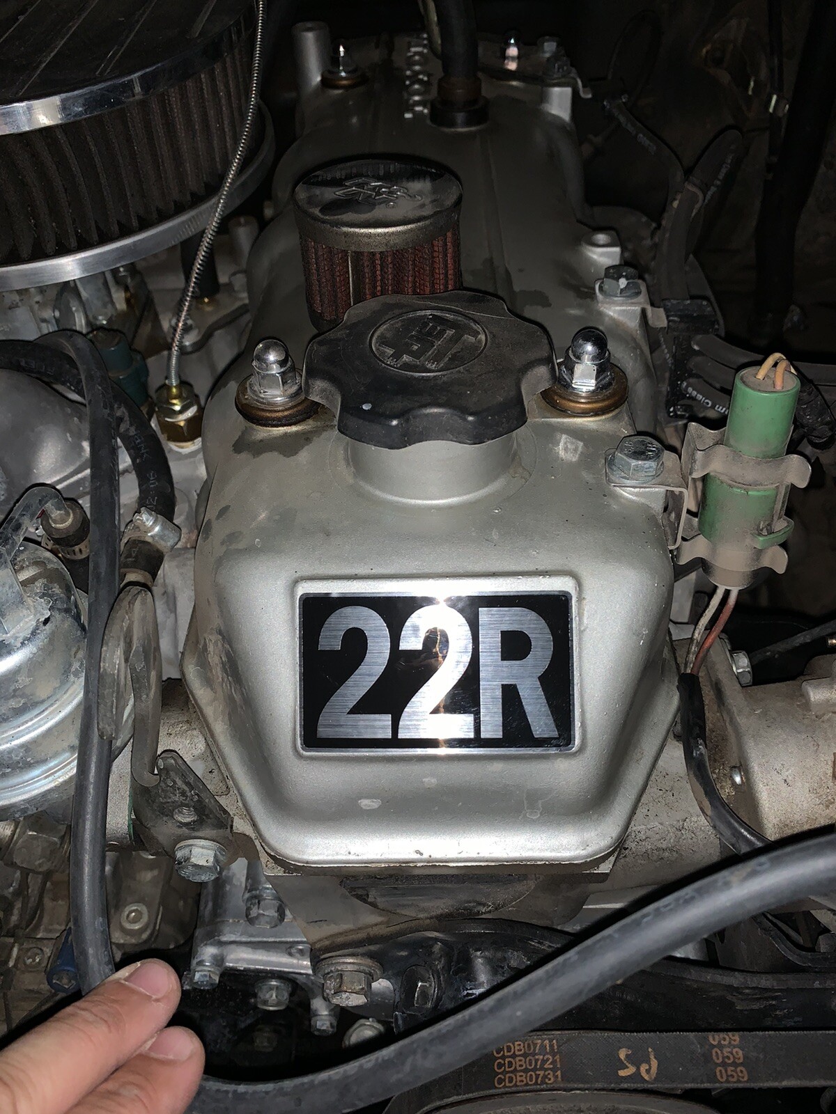 22R Valve Cover Decal Toyota Pickup 4Runner Celica Corona Hilux Repro ...