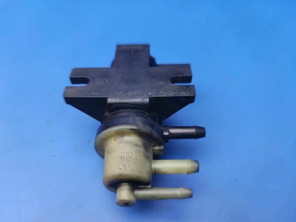 Mercedes-Benz Sprinter W906 2012 2.2 CDI Turbo solenoid valve 700782120 ...