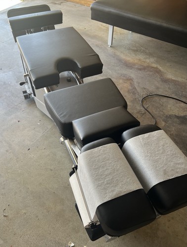 Zenith 210 Hylo Chiropractic Table | eBay