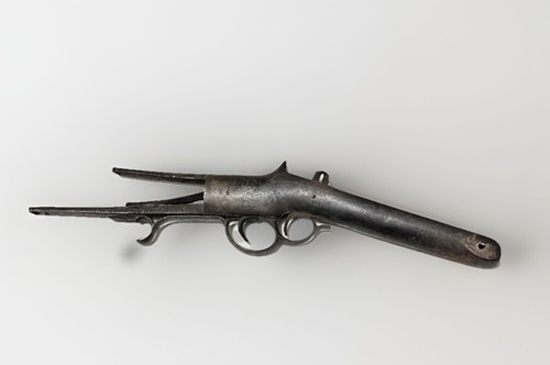 ANTIQUE U.S MILITARY RIFLE ASSEMBLY TRIGGER GUARD PARTS