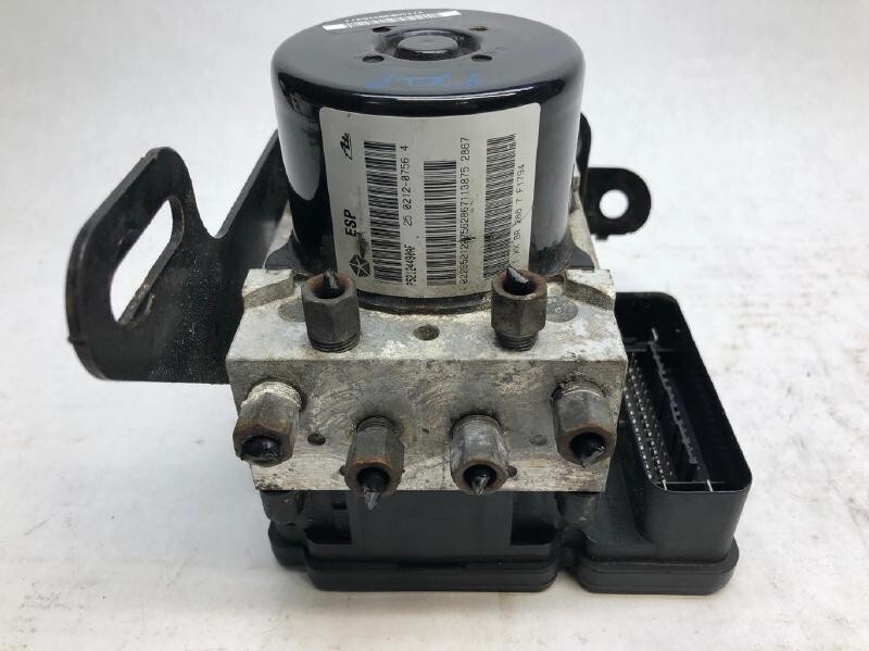 2008 Jeep Grand Cherokee Jeep Commander ABS Anti-Lock Brake Pump ...