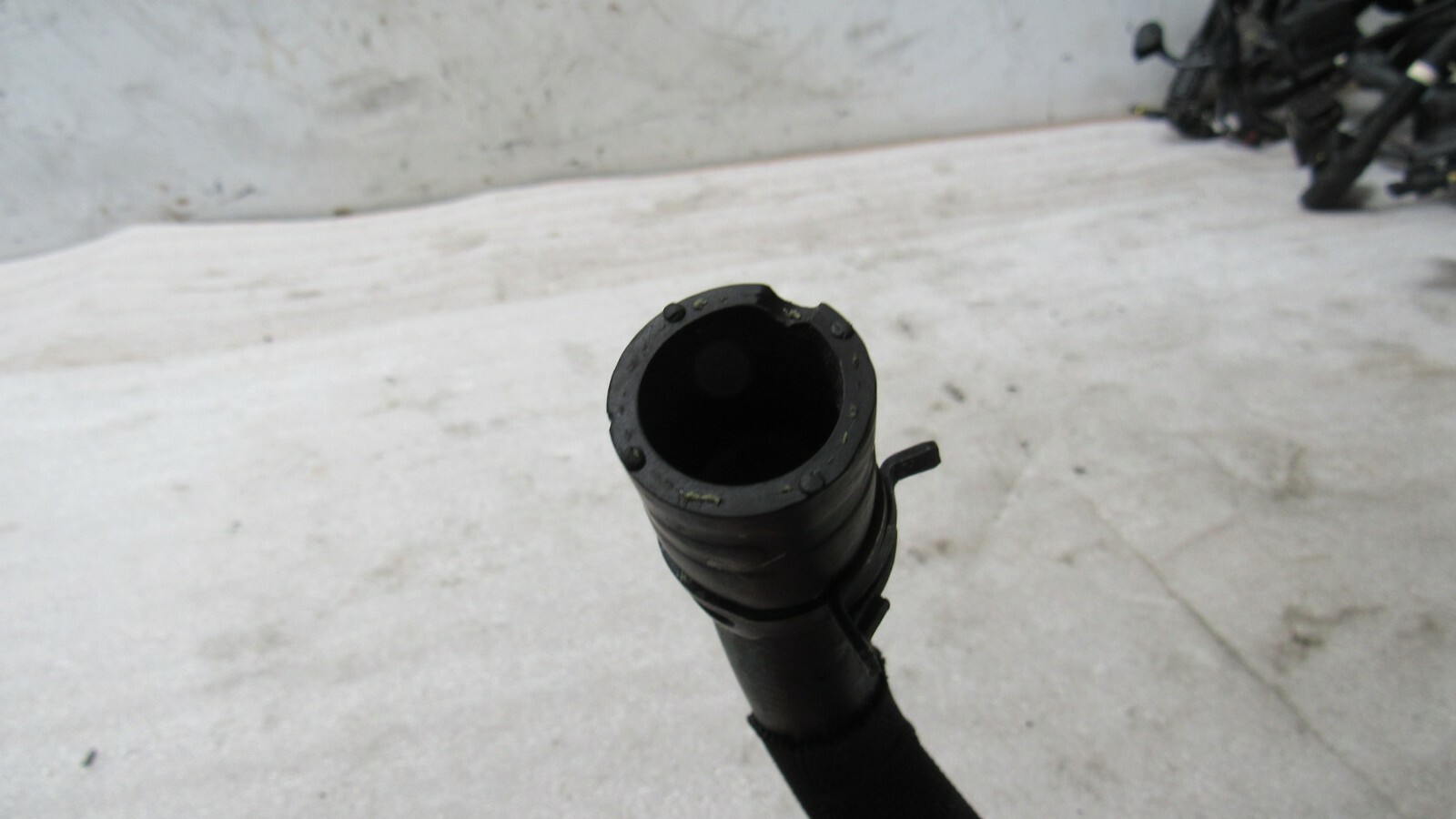 2011-2018 BMW F10 M5 F06 F12 F13 M6 M Water Pump Coolant Hose OEM 13113 ...