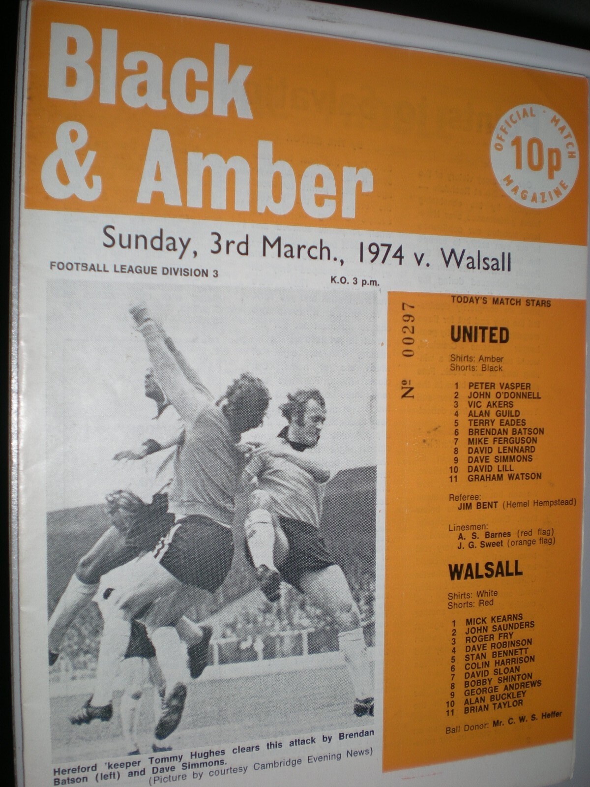 CAMBRIDGE UNITED v WALSALL, 3rd MARCH 74, NO WRITING, NO STAPLES | eBay UK
