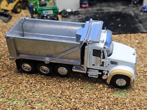 CUSTOM Mack Granite Dump Truck 1/64 2020 dcp Greenlight rock gravel ...