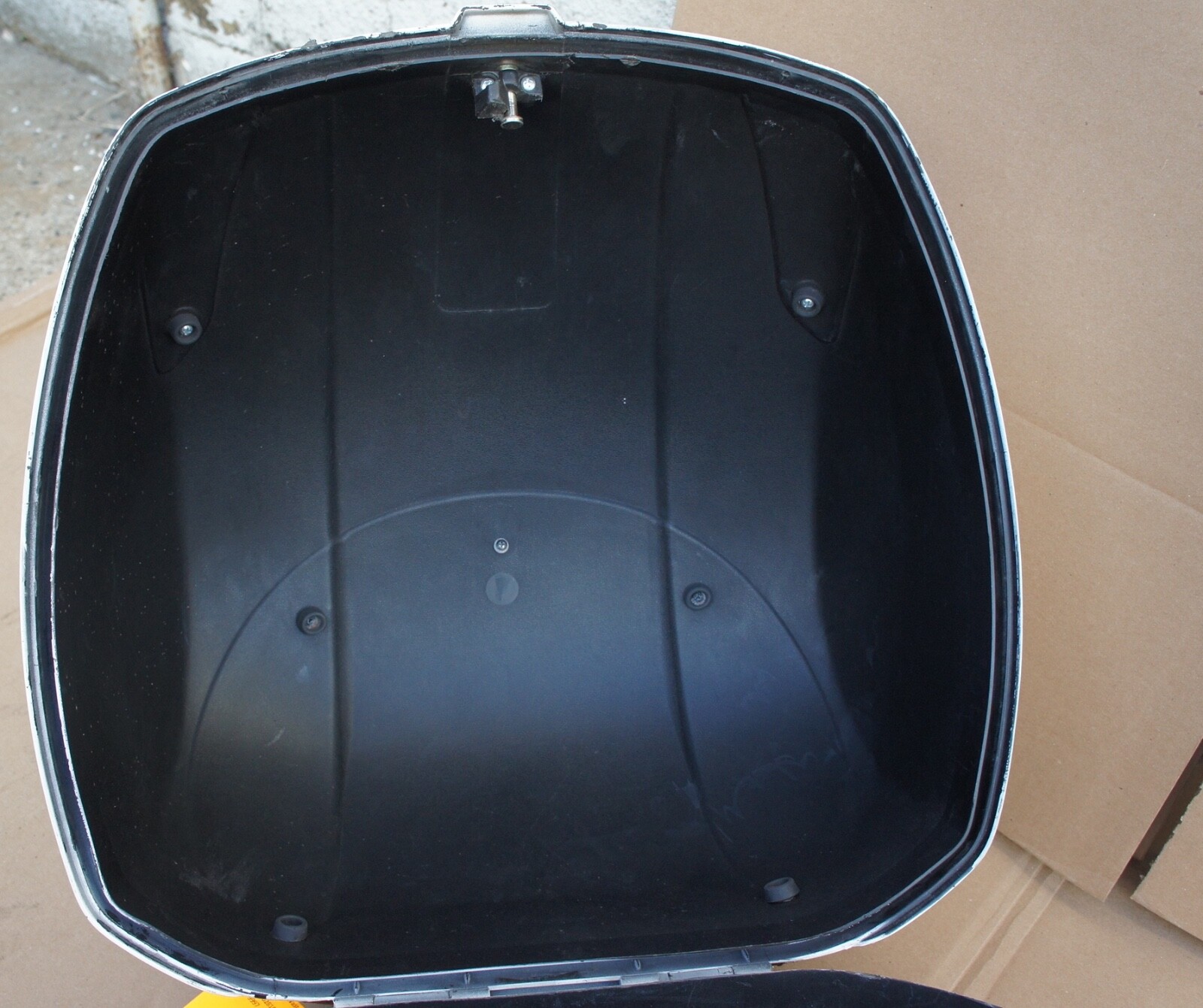 VESPA 200L GTS GTV 250 GTS 300 Cargo Box Trunk Luggage Parts 05-15 06 ...
