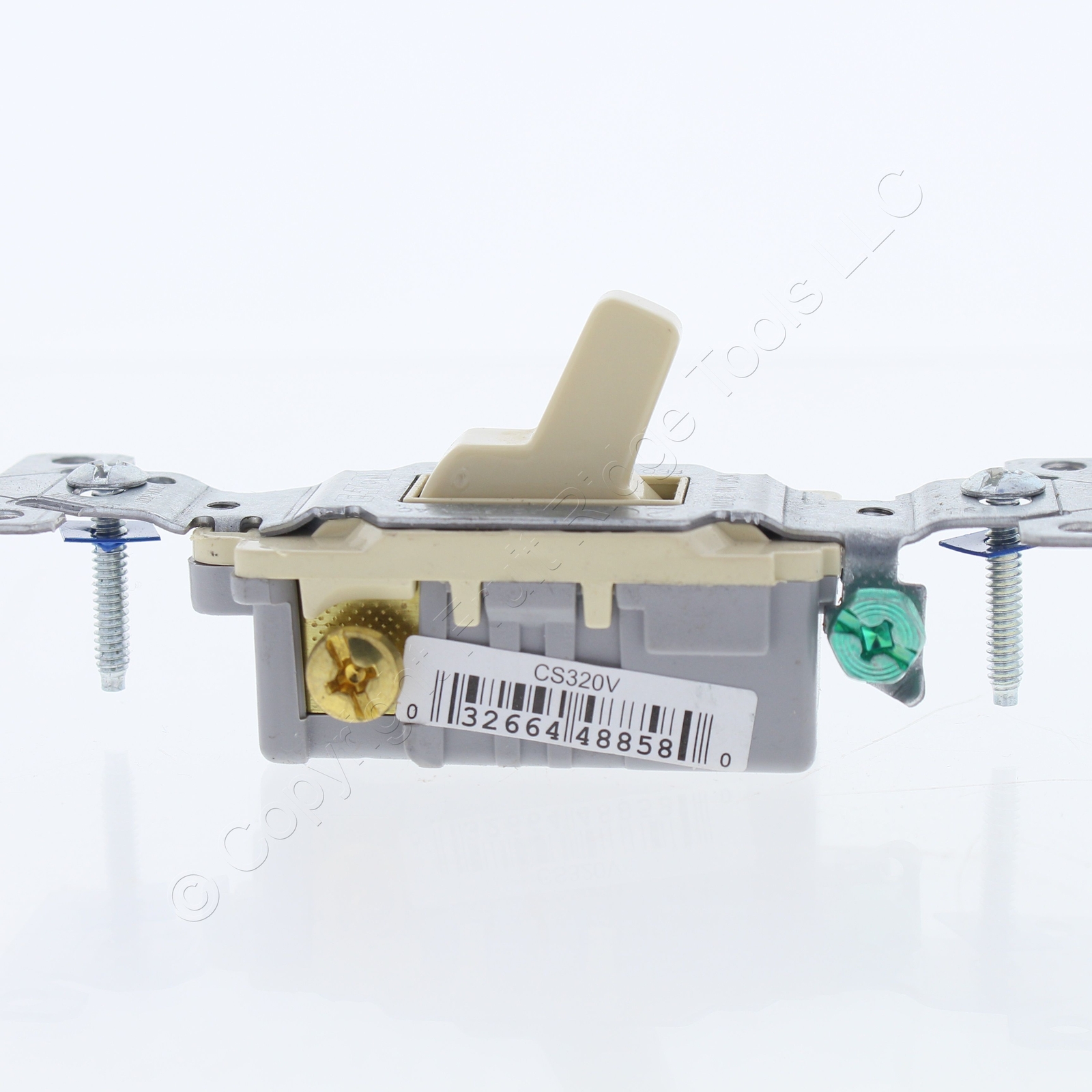 Eaton Ivory Commercial Toggle Wall Light Switch 3-Way 20A Bulk CS320V ...