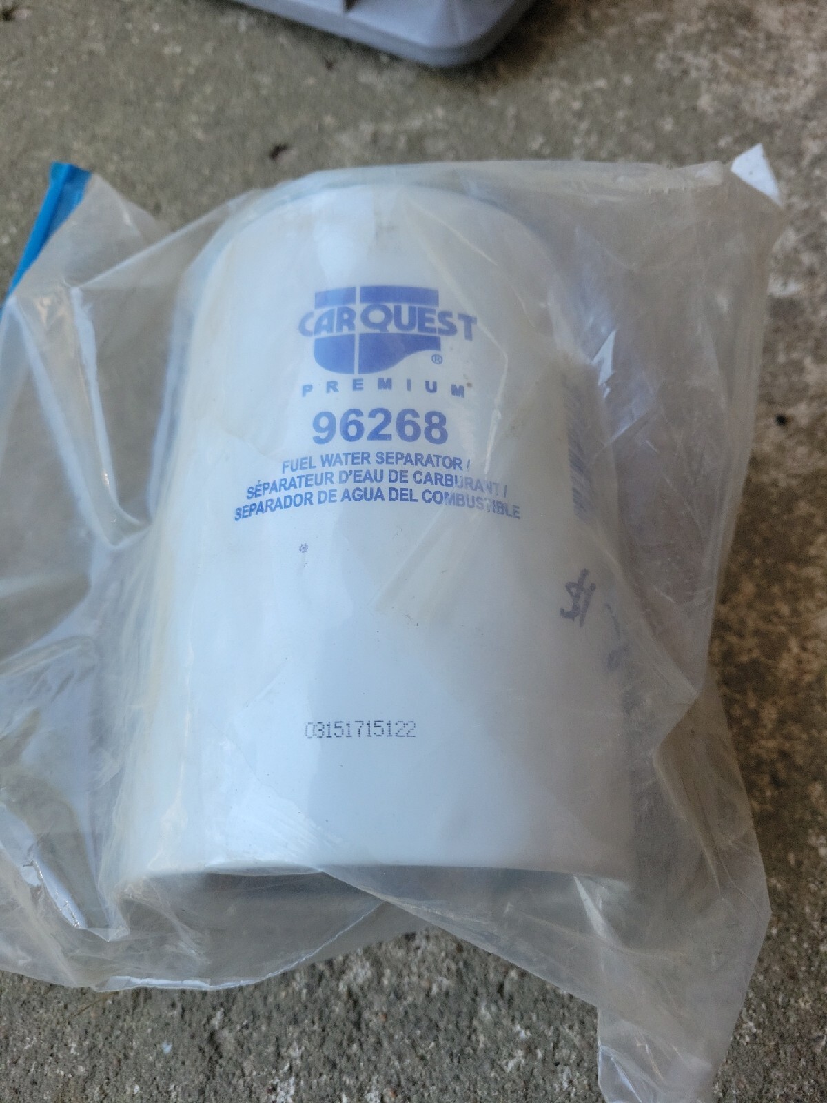 WIX 33812 - Fuel filter cross reference