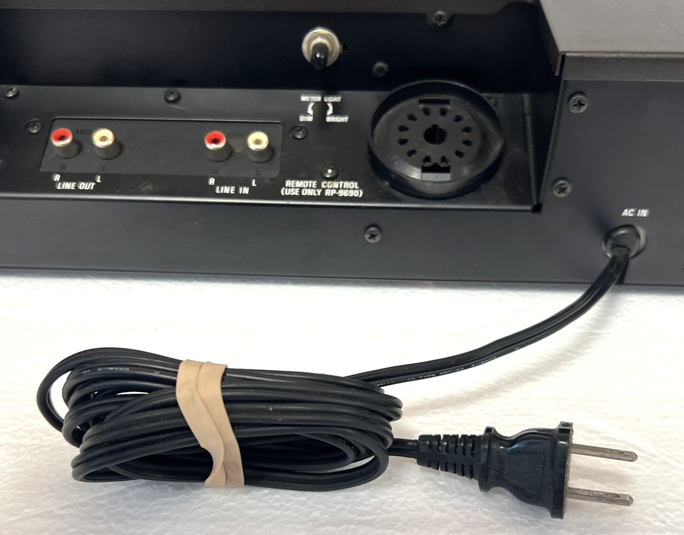 TECHNICS RS-M85 RACK MOUNT CASSETTE/TAPE DECK Tested & Working, see ...