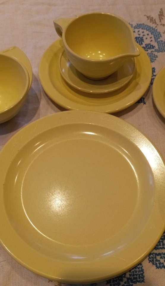 Vintage Boonton Ware Yellow Melmac 2 Dinner Plates 2 Bowls Tea Cup ...