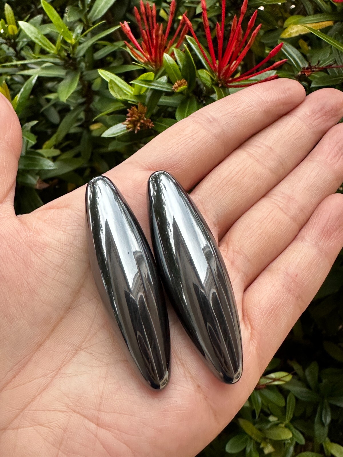 Magnet Hematite Elliptical Zingers, Oval Magnet Hematite, Wholesale ...