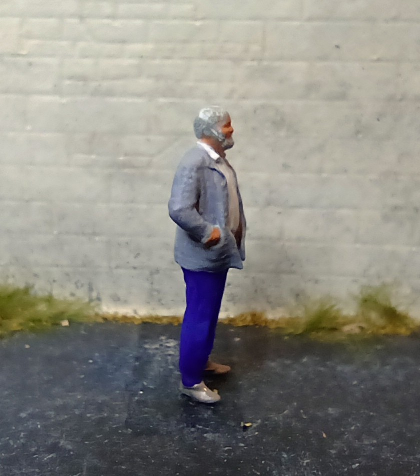 Hand painted OO gauge, 1:76 scale figure. Bearded older man | eBay UK