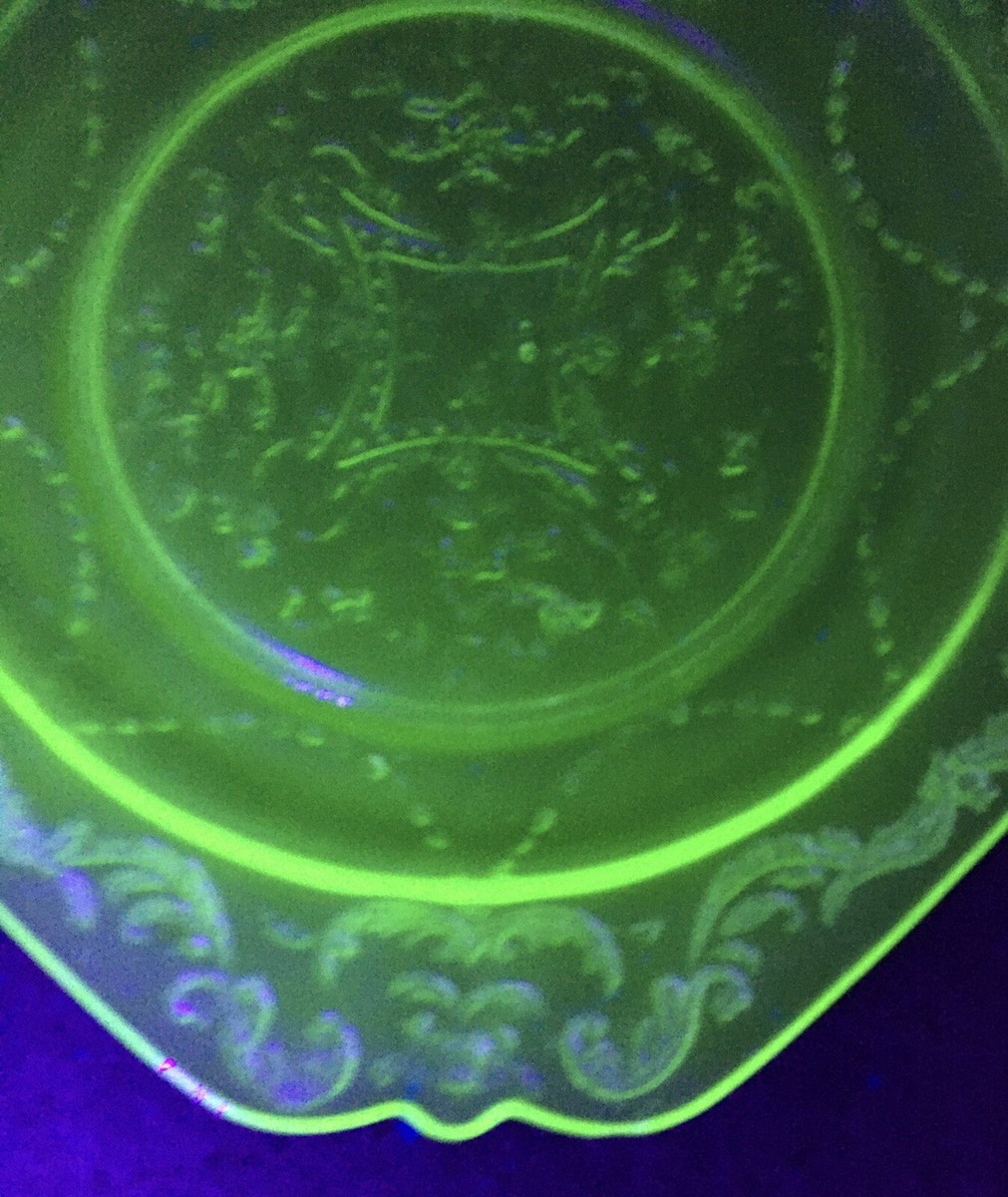 Vintage 49 Piece Set Depression Glass Madrid Pattern