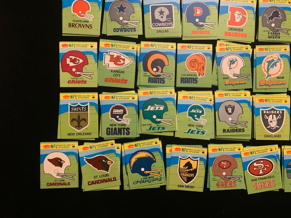 1981 Fleer Football stickers - Choose from list (Red Fleer logo ...