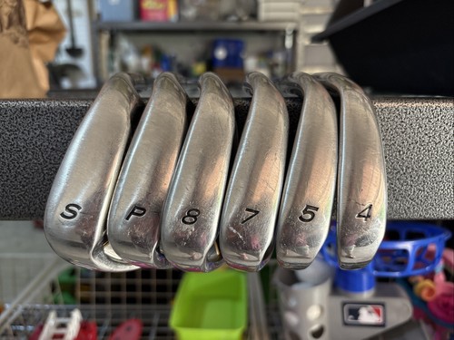 TaylorMade R7 Irons Set (4-SW, No 6 or 9 Iron) Regular Steel Shafts | eBay