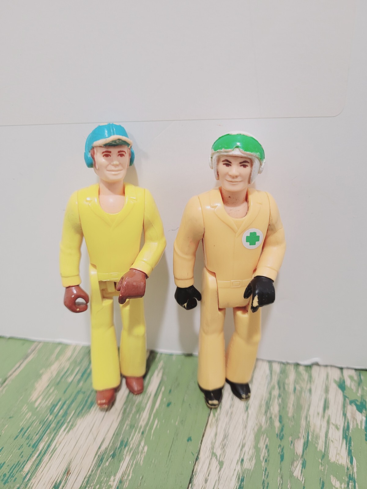 Vintage 1974 Fisher-Price Toys Action Figure Lot Of 2 Paramedics, 3.75 ...