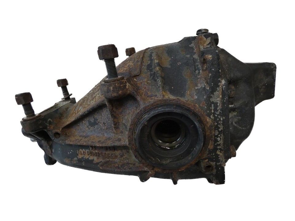 Mercedes W123 C123 230CE A1233503920 rear axle gear differential 3.58 ...