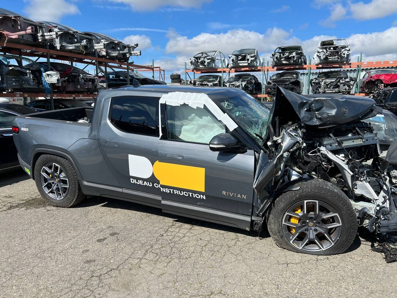 2023 RIVIAN R1T ADVENTURE PARTS PARTOUT DOOR SUSPENSION TRIM INTERIOR ...