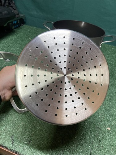 Calphalon USA Anodized 8 Qt Stock Pot 808 W/ Lid & Strainer (OKEB-02 ...