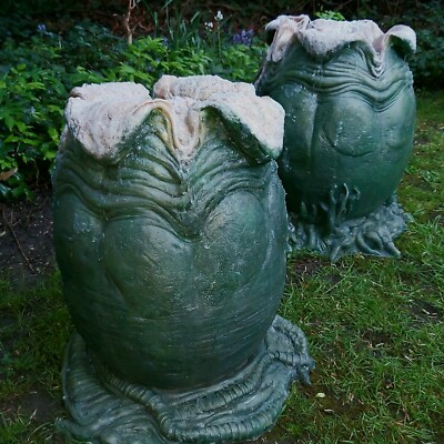 Alien Xenomorph egg & Face hugger. .1:1 scale Prop/model/statue. | eBay