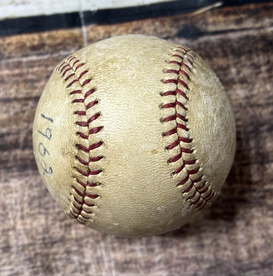 VTG Spalding Baseball Official International League Cork Center USA ...