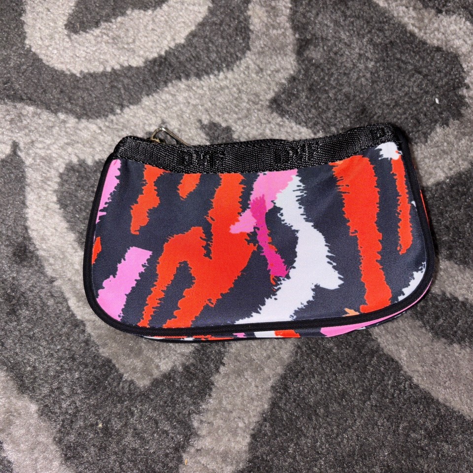NWOT Target x DVF Travel Poppy Bags | eBay