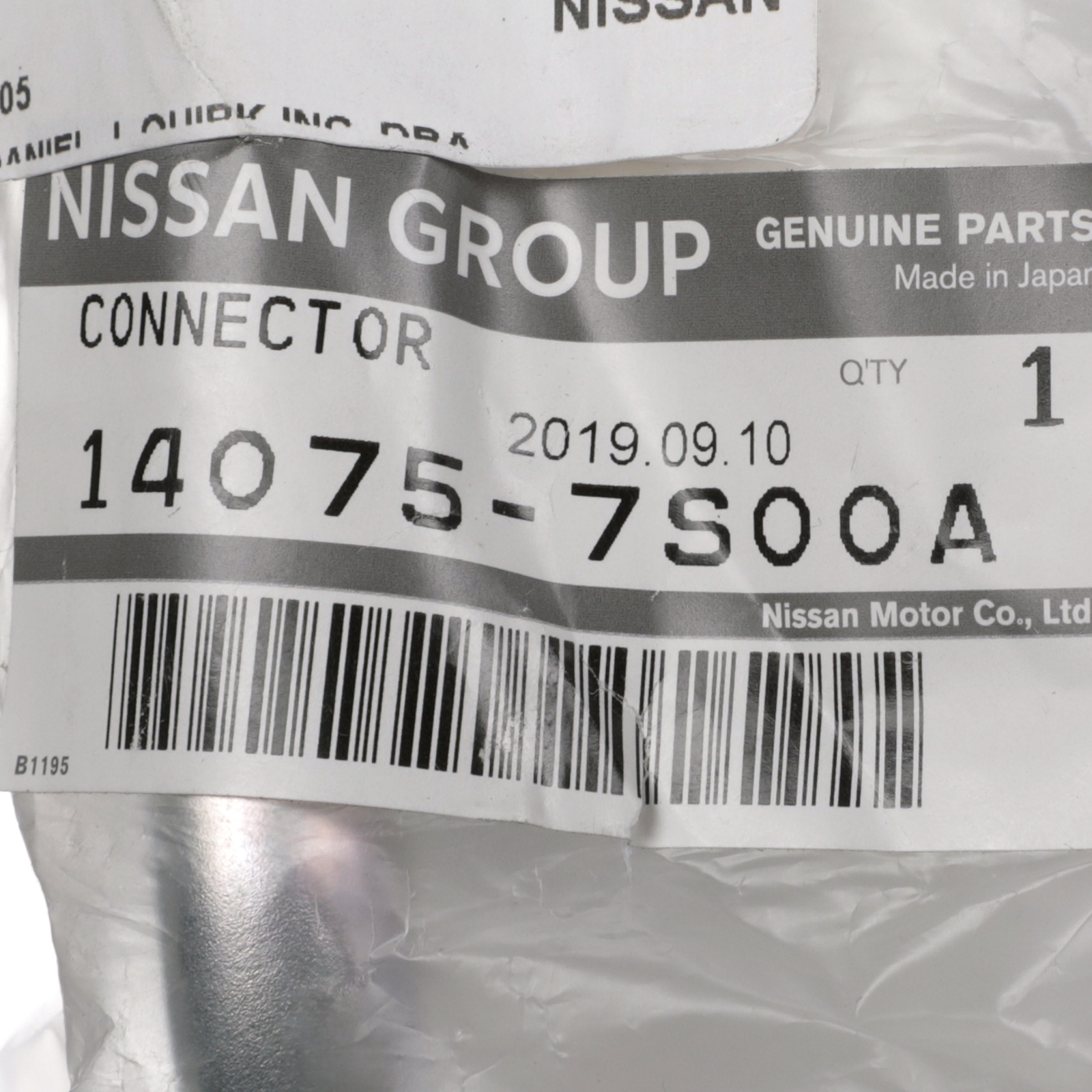 OEM NEW Genuine Nissan Oil Cooler Connector 5.6L 2004-2015 Titan 14075 ...