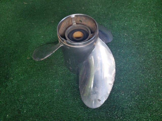 14.5 X 18 Evinrude Raker V6 Stainless Steel Propeller for sale online ...