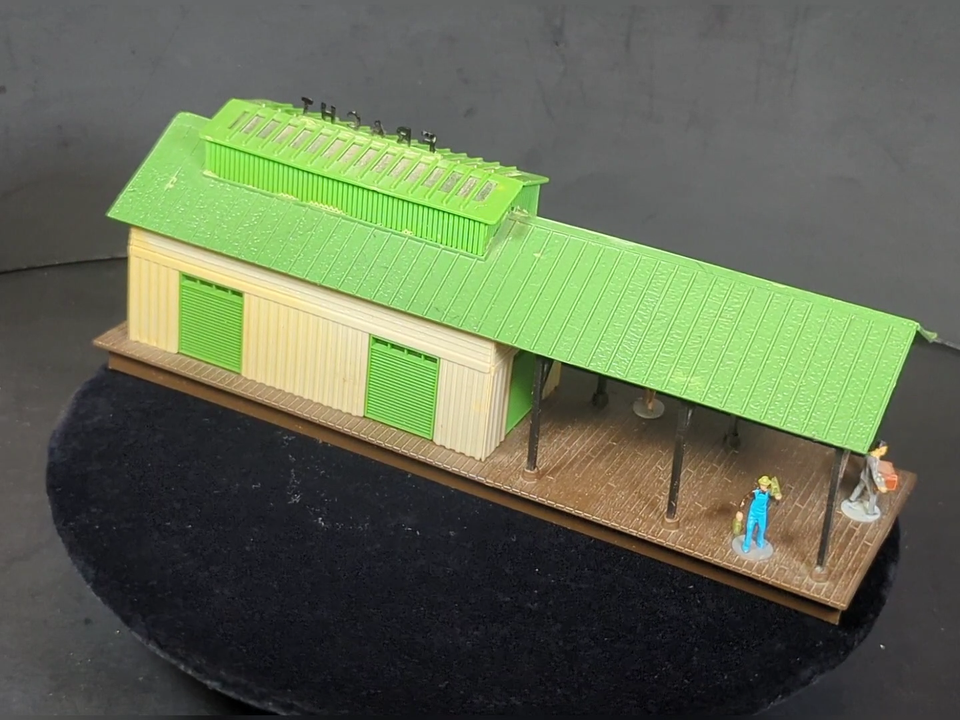 Heljan HO 1:87 FRACHT Railway Station Model Train Diorama Scenery Prop ...