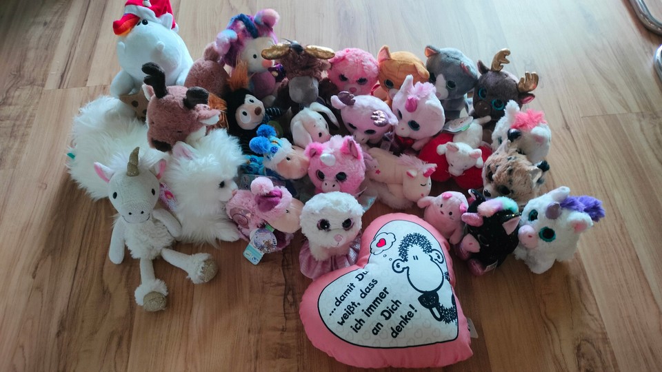 Nici Pummel Plüschtiere Wärmflasche Robbe Biber Glühwürmchen Hummel neu ...