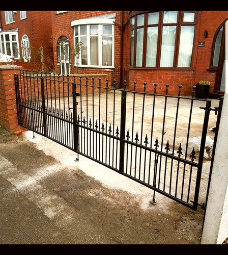 Folding Gate, Metal Iron Gate, Drive Gate, Folding Gate, Bifolding Gate ...