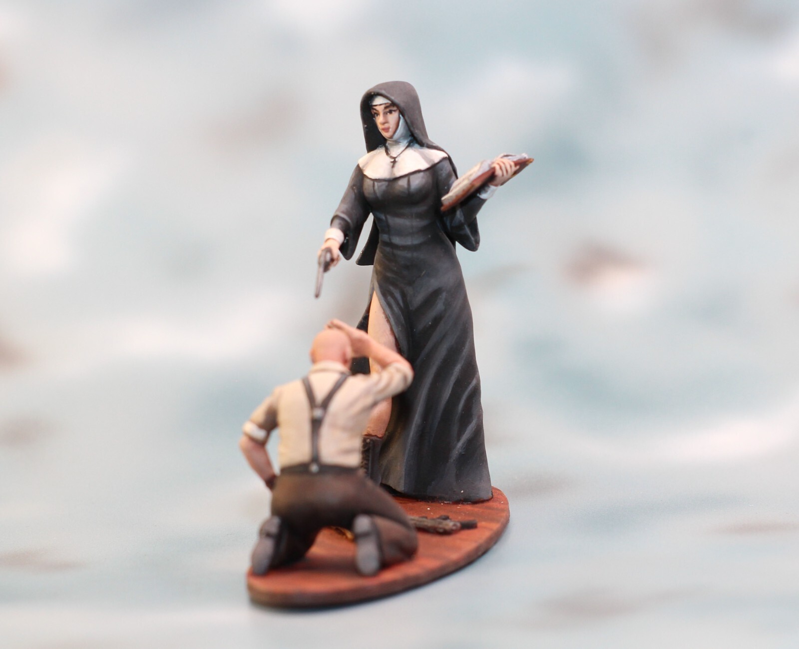 ⭐ Nun and sinner. Action Collectible Miniature 3D Figurine .54mm 1/32 ...