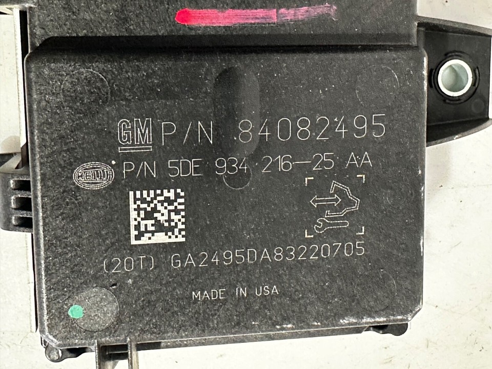 2013 - 2021 Chevrolet Cadillac Buick Fuel Pump Control Module 84082495 ...
