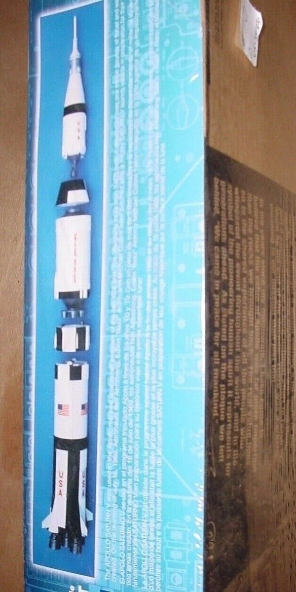 Revell Apollo Saturn V Rocket