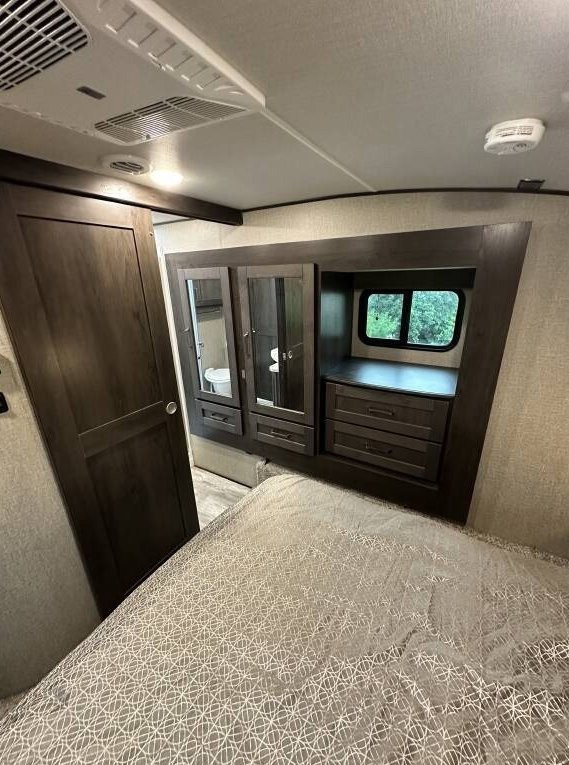 2022 Grand Design Reflection 303RLS Fifth Wheel Stock Number 593622 | eBay