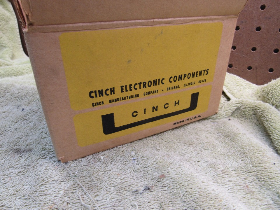 (4) NOS VINTAGE CINCH 8AB OCTAL VACUUM TUBE SOCKET 8-PIN 6V6 6SN7 | eBay