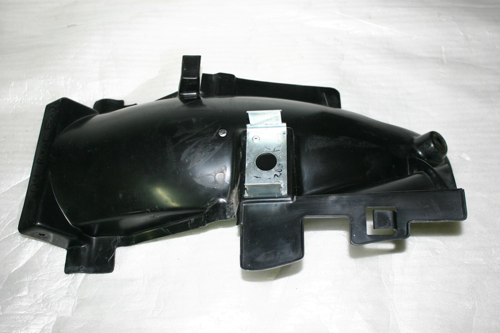 2004 SUZUKI DR 200 SE REAR FENDER UNDER TAIL DR200 OEM | eBay