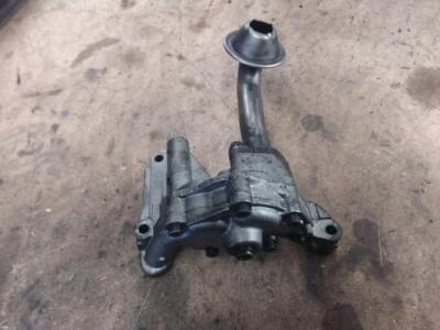 038115105C Pompa Olio per VOLKSWAGEN TOURAN (1T1) Trendline 1104162 | eBay