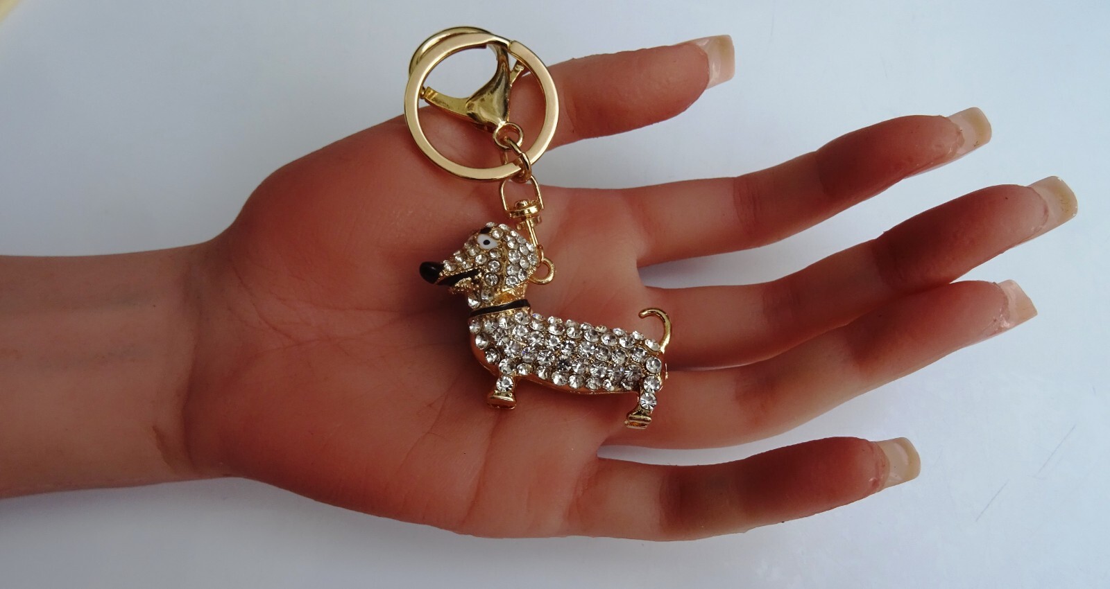 DACHSHUND KEY RING DIAMANTE RHINESTONE KEY CHAIN WITH PERSONALISED STAR ...