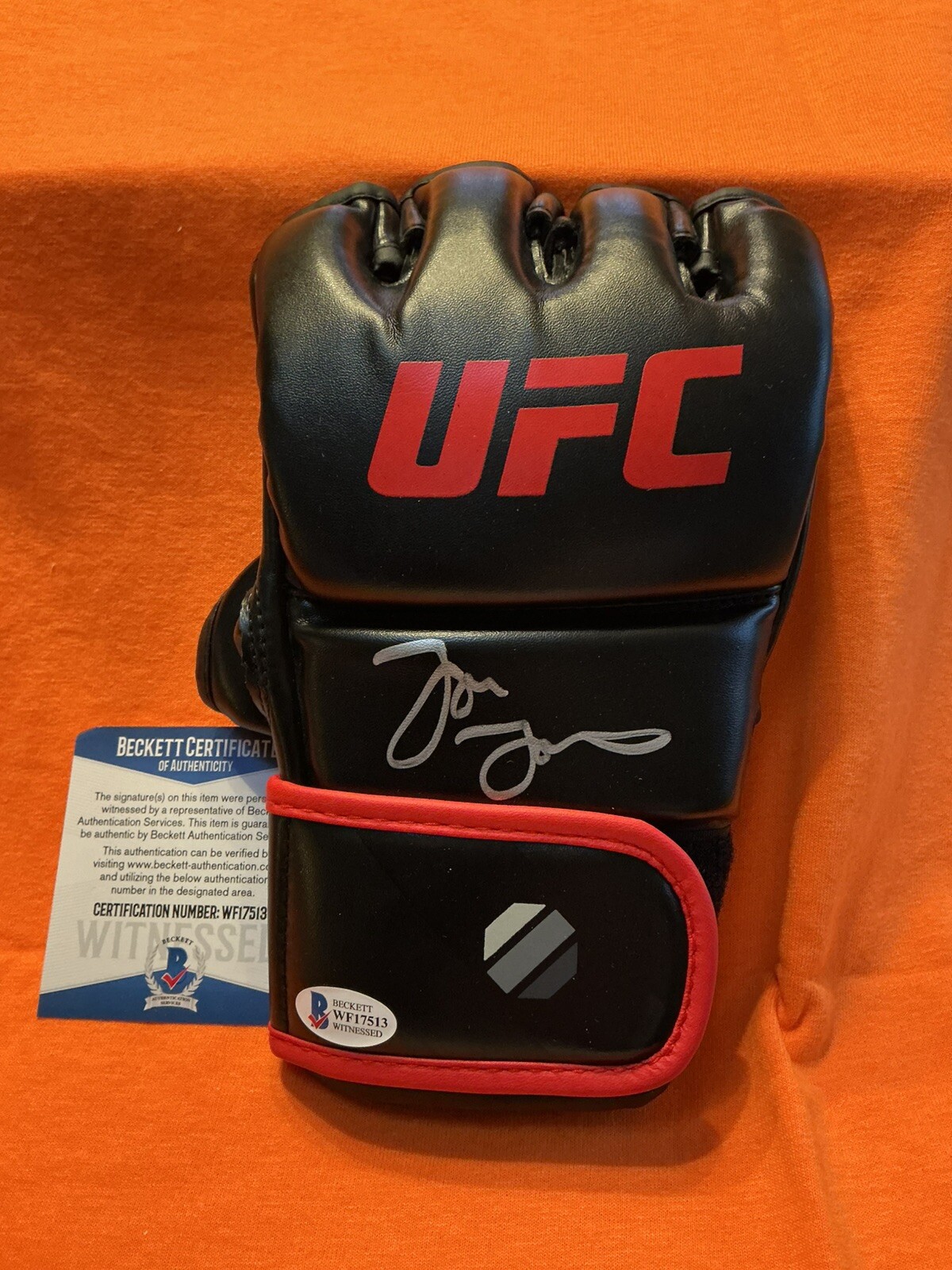 Jon Bones Jones SIGNED Auto AUTOGRAPH Glove BECKETT BAS COA UFC GOAT ...