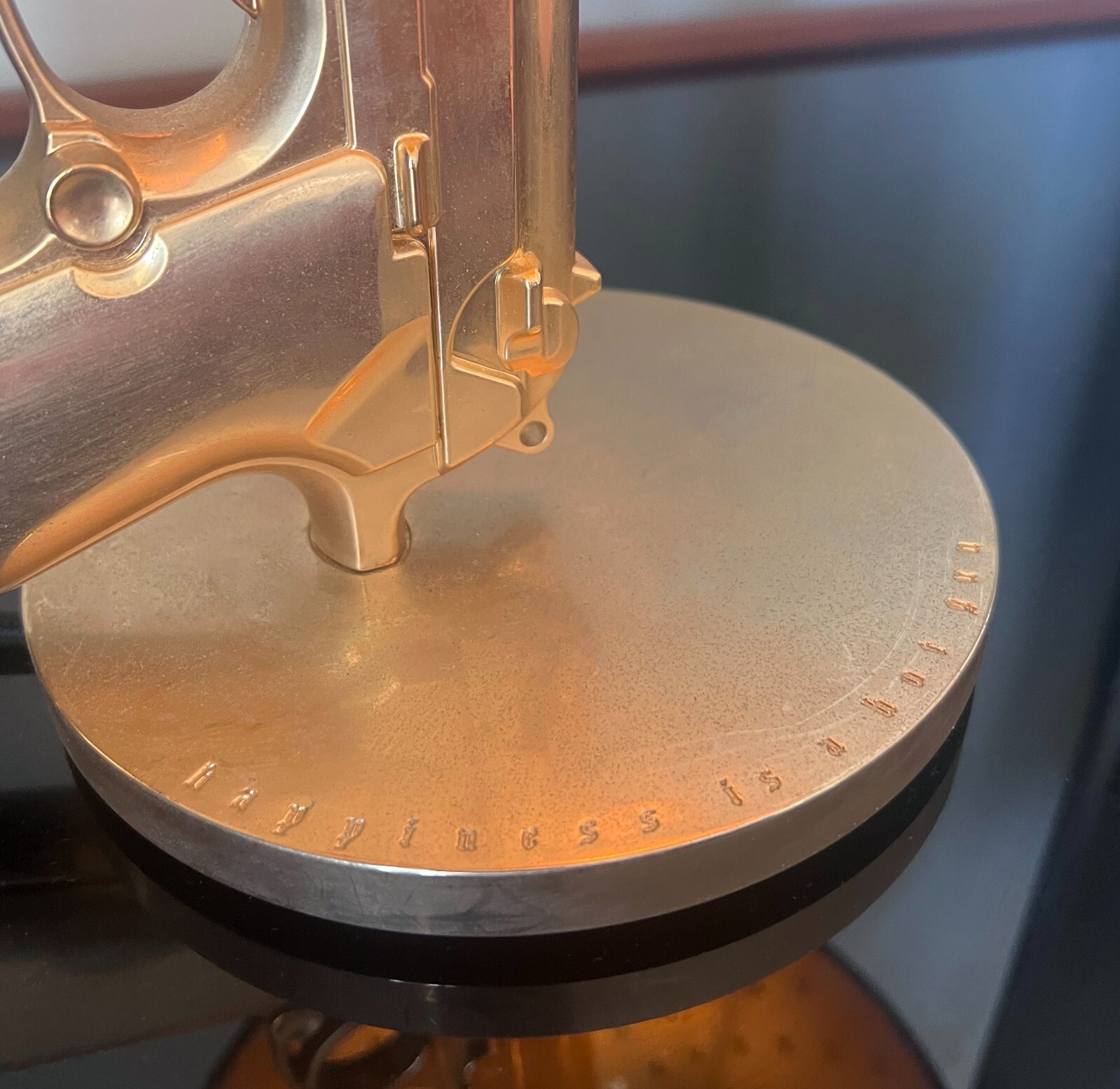 Flos Bedside Gun Table Lamp in 18k Gold by Philippe Starck | eBay Australia