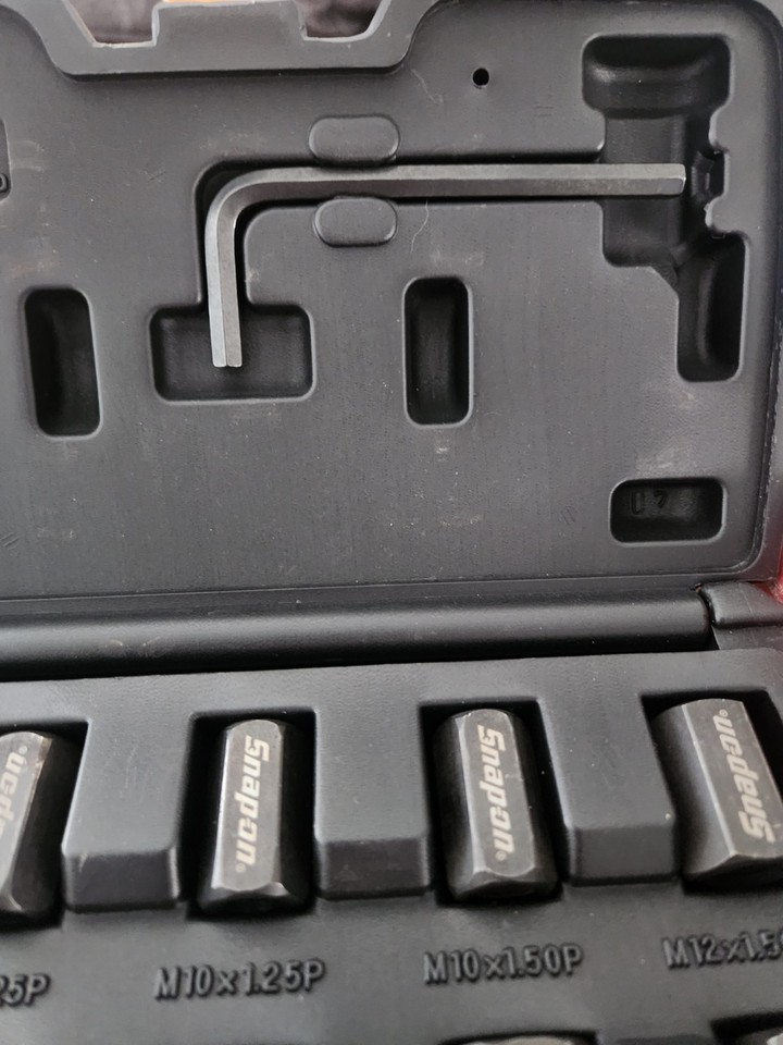 Snap On Stud Extractor And Insert Set | eBay UK