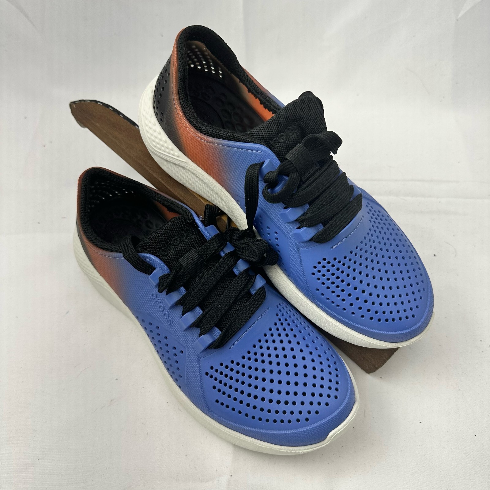 Crocs LiteRide Pacer Blue / Purple Orange women’s 6 l… - Gem