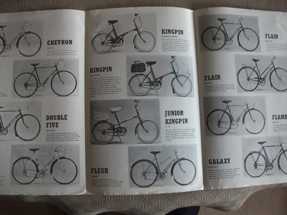 Dawes cycle brochures, 4 items, 1977, 1989 & 1992 plus 1992 price list ...