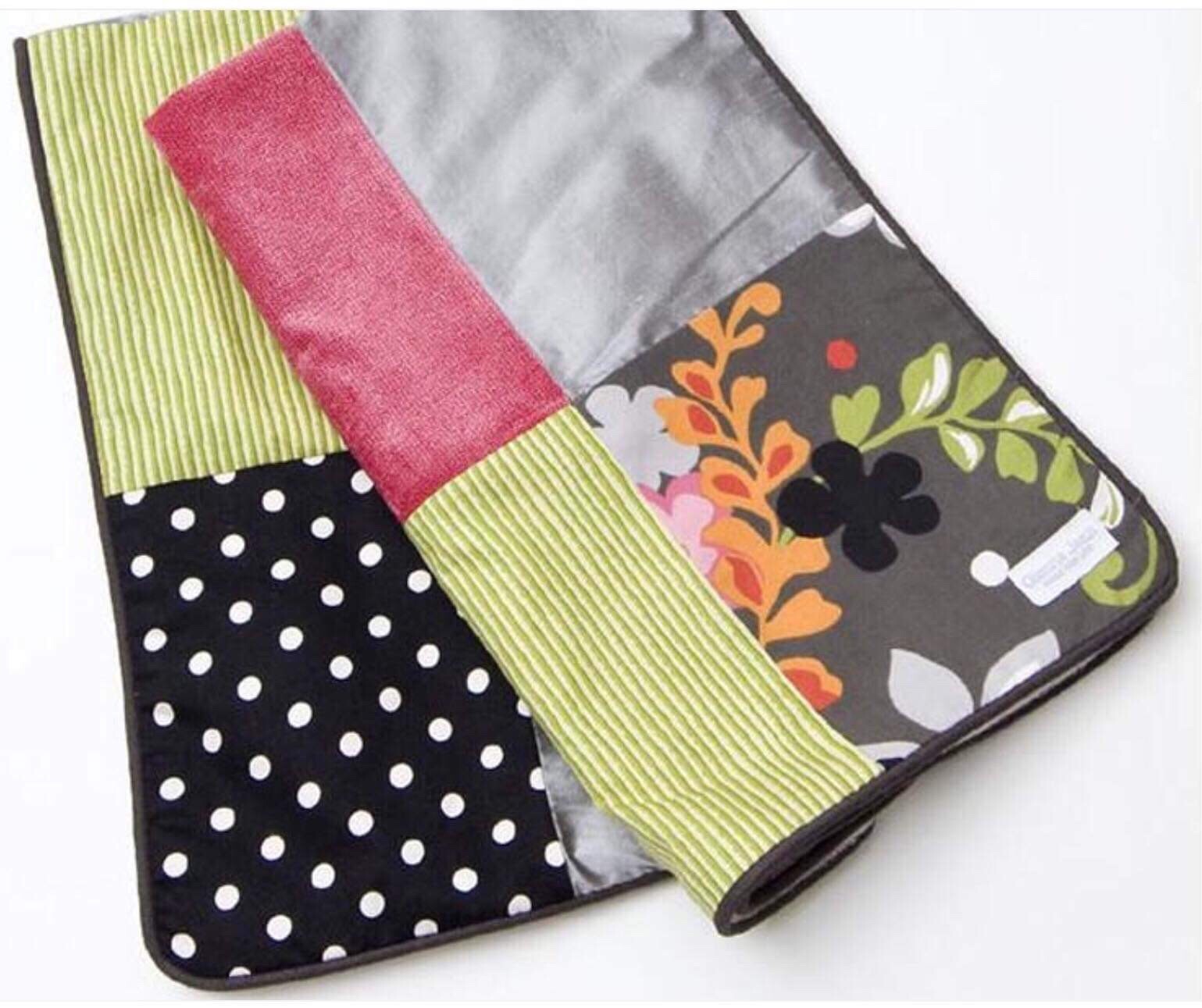 2 Glenna Jean Kirby Unisex Crib Stroller Quilts Toile Black White ...