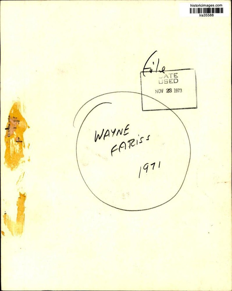 1971 Press Photo Wayne Farris, TV news anchor in Miami, Florida. - lra35588 | eBay