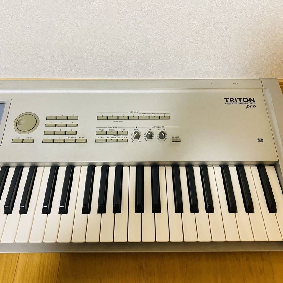 Korg Triton Pro 76 Key Synthesizer keyboard Music Instruments | eBay
