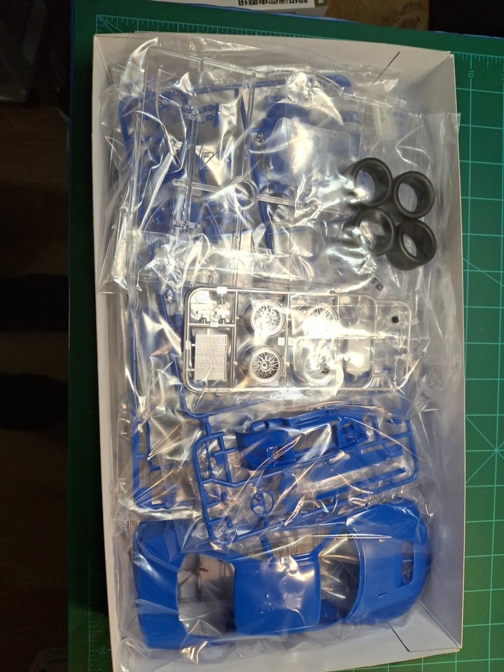 Tamiya 24184 1/24 Nissan GT-R Calsonic Skyline Plastic Model Kit NIB ...