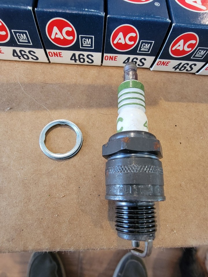 ‘NOS’ AC-46S Spark Plugs.....FIRE RING......5612390. B31 | eBay