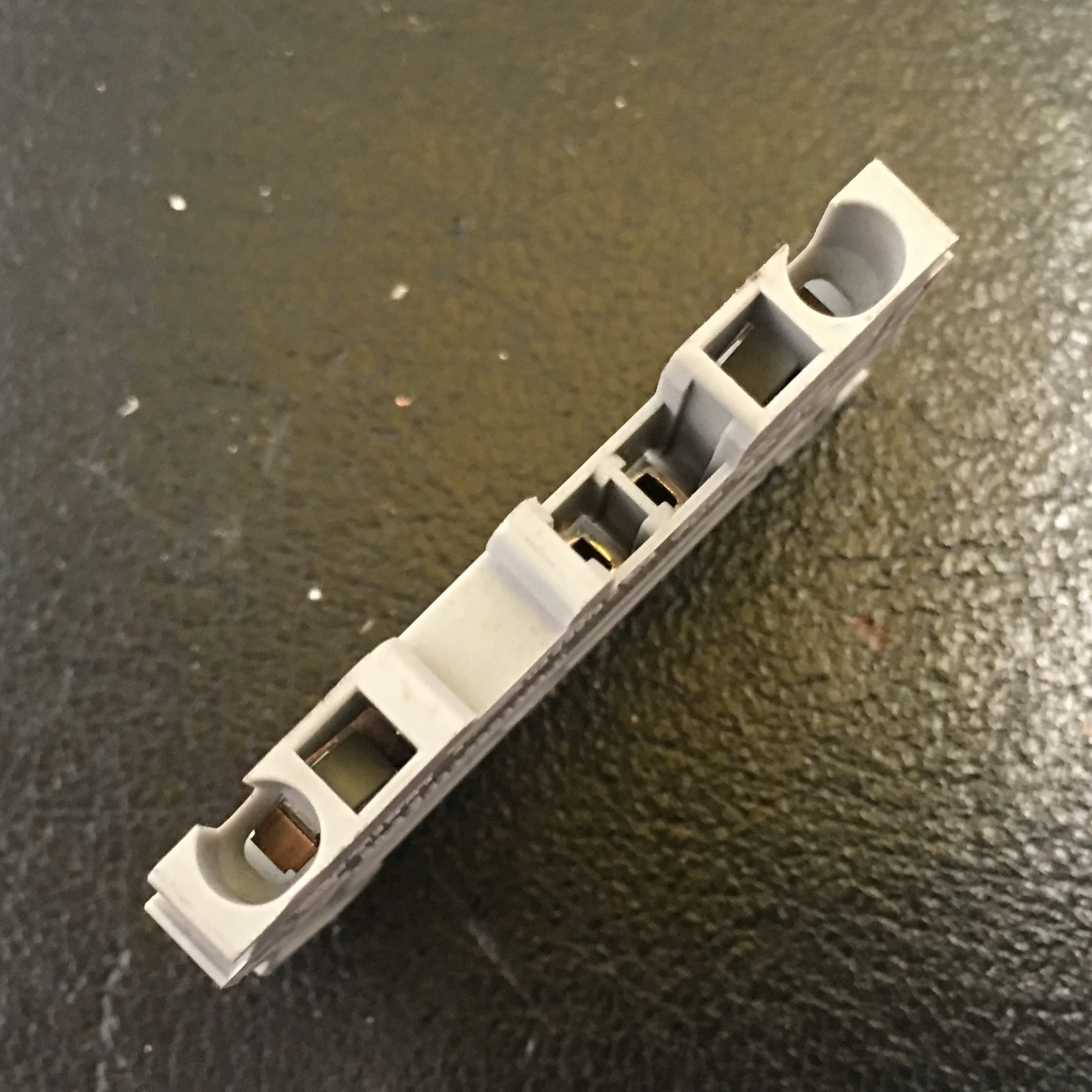 PHOENIX CONTACT IEC 60947-7-1 TYPE. ST 2,5 NSNB - LOT OF 20 TERMINAL ...