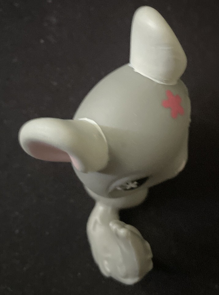 Littlest Pet Shop LPS #495 Grey Chinchilla Girl with Pink Flower | eBay